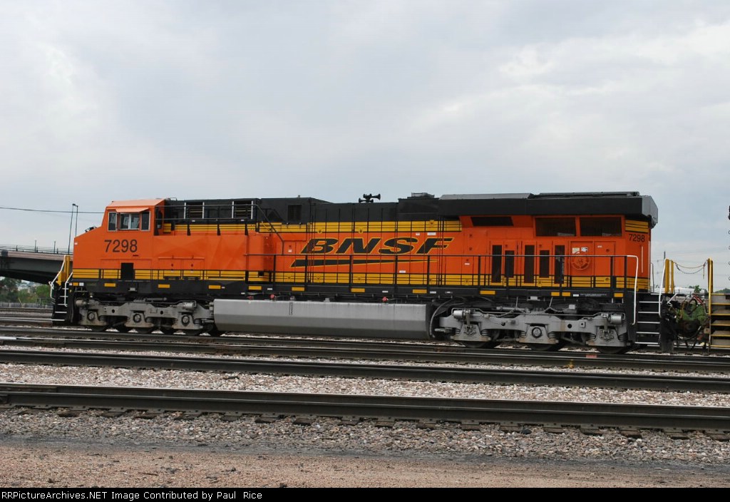BNSF 7298